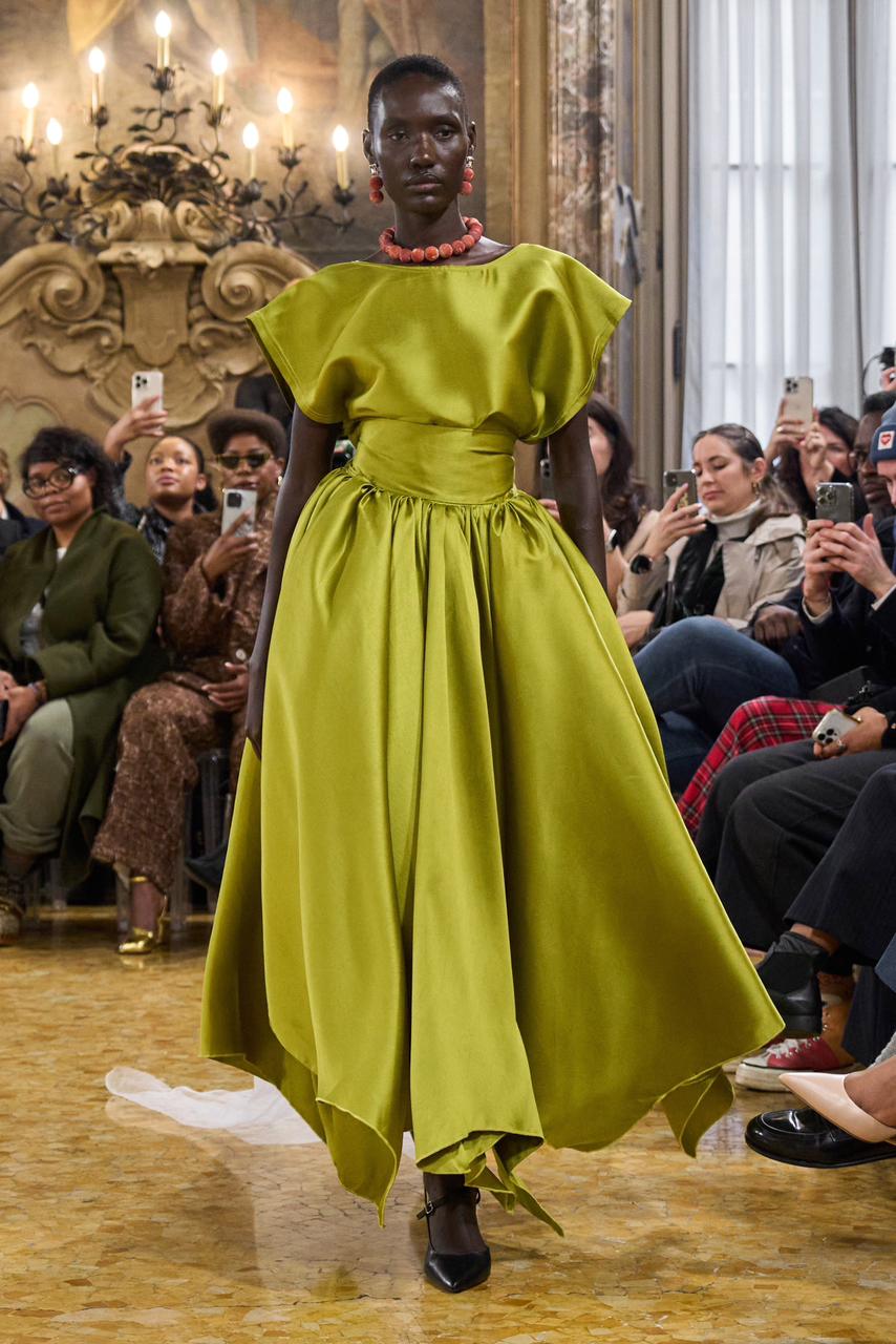 Tokyo James Fall 2024 Collection - Radiance Haute