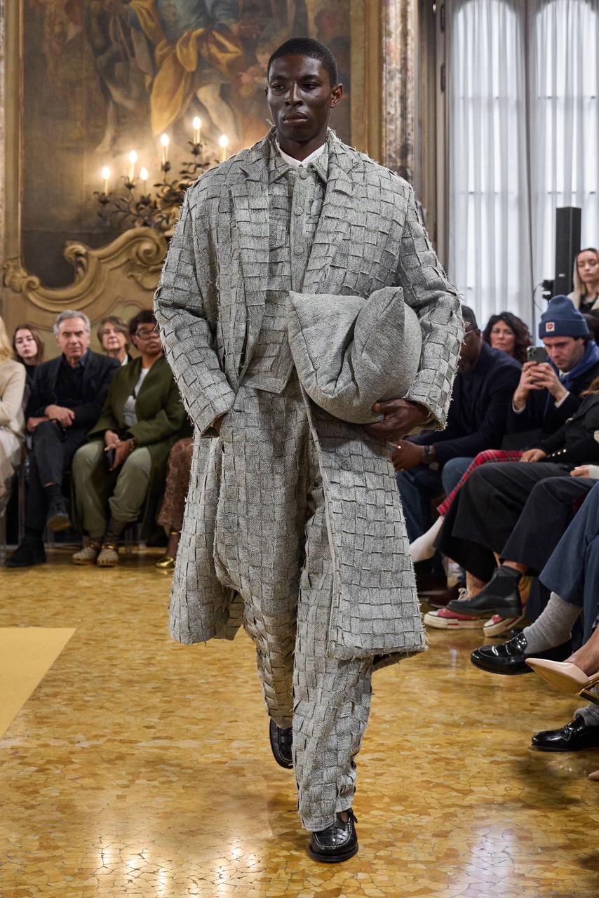 Tokyo James Fall 2024 Collection - Radiance Haute